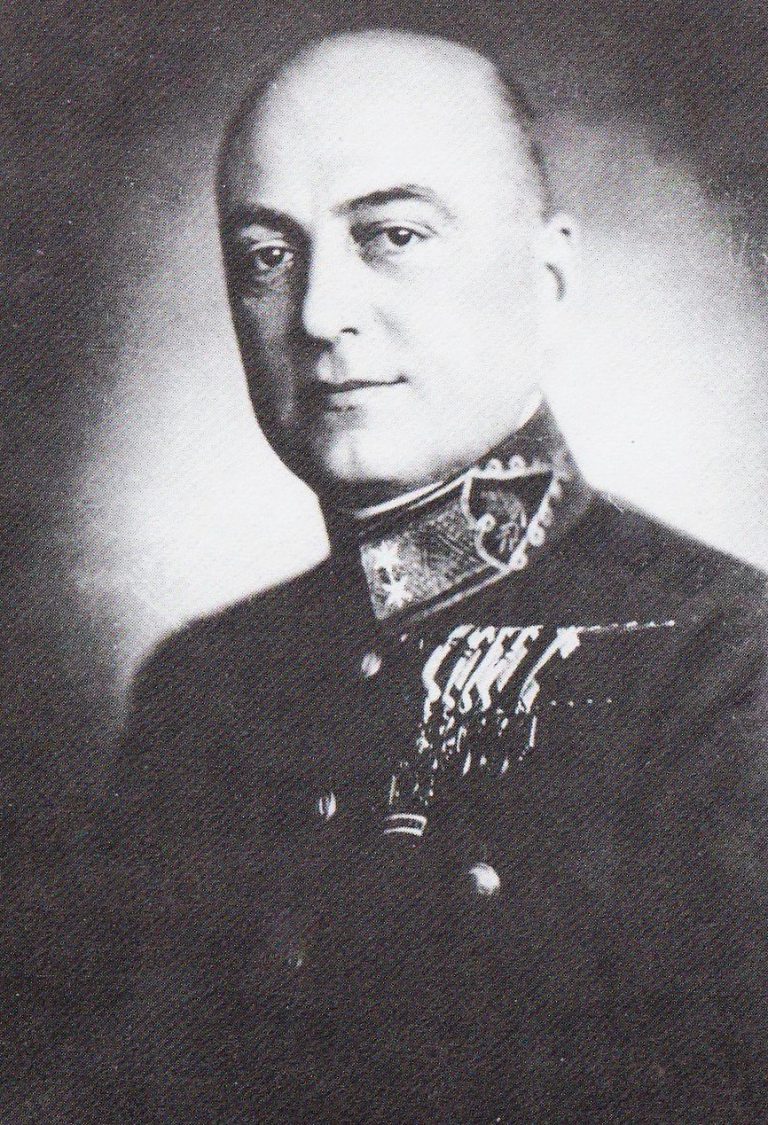 Portrait Gallery of Famous Members - Vitézi Rend